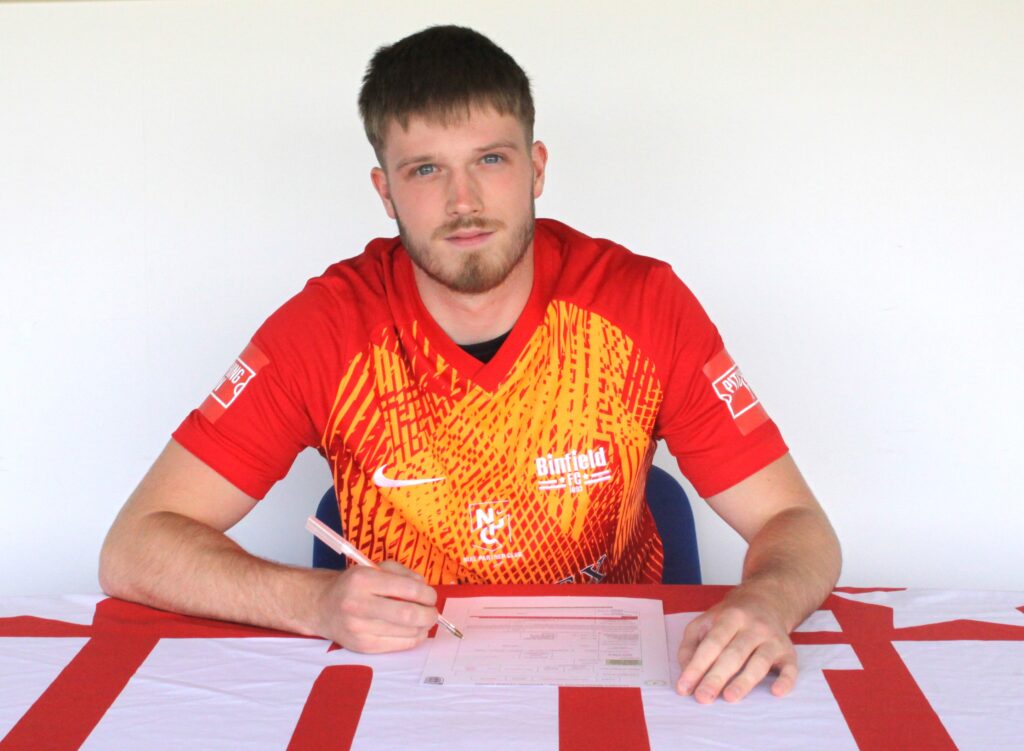 Elijas Bagdonavicius – Binfield FC